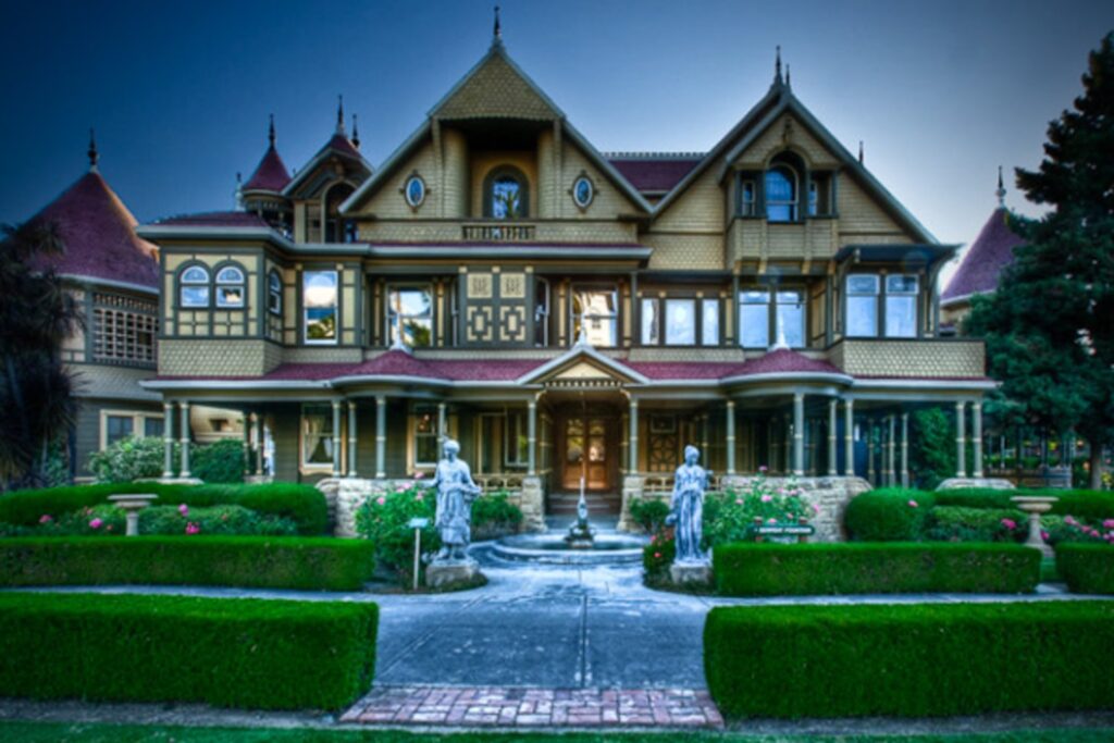 Haunted Mansions in America: History, Ghost Stories & Hauntings